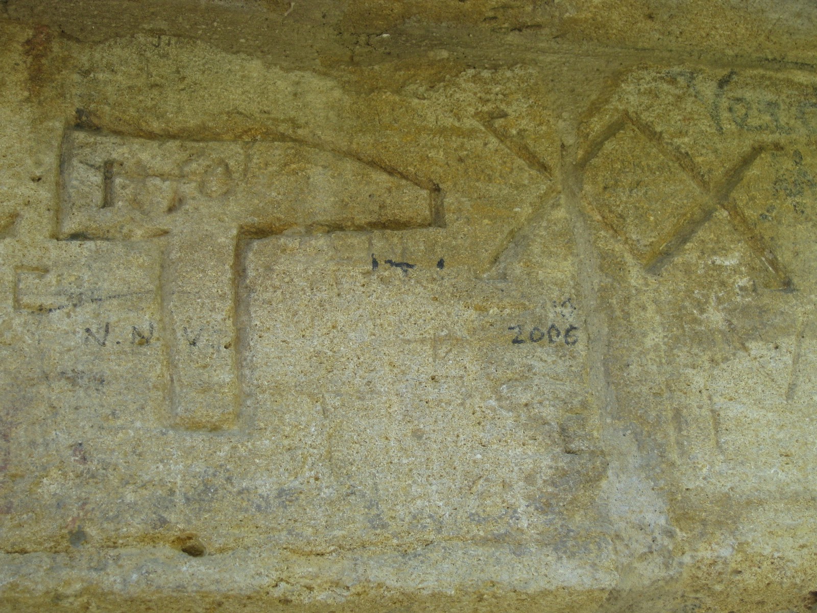 Detritus of Empire: Masonic Graffiti at the Pont du Gard