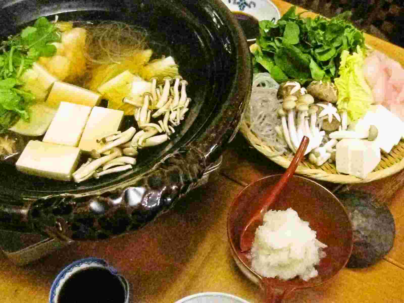 Recipes for Tom: Yosenabe / hot pot with assorted ingredients