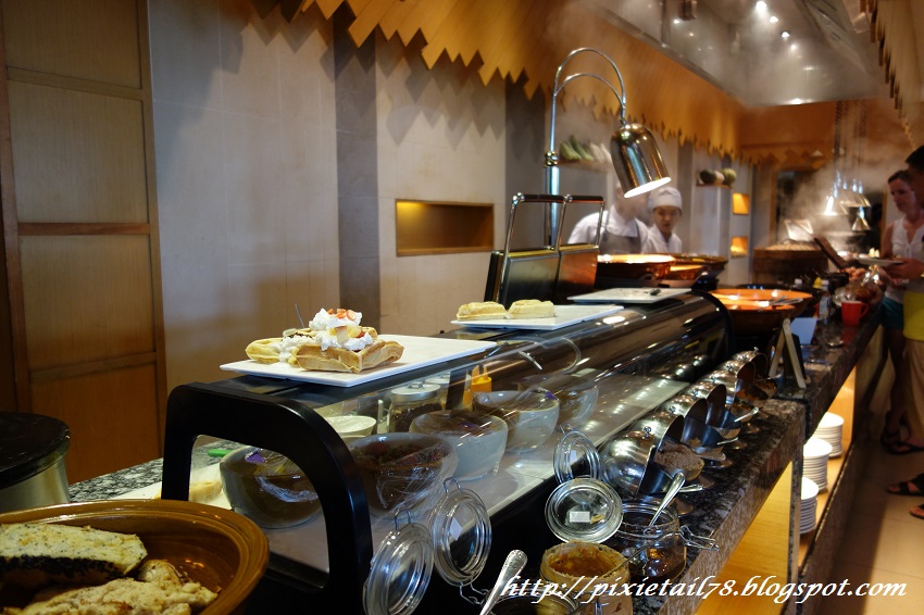 Coffee Terrace (Shangri-La's Rasa Ria Resort & Spa) - Kota Kinabalu, Sabah