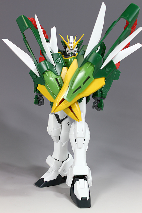 Review: P-Bandai: MG 1/100 Altron Gundam EW by Hobbynotoriko
