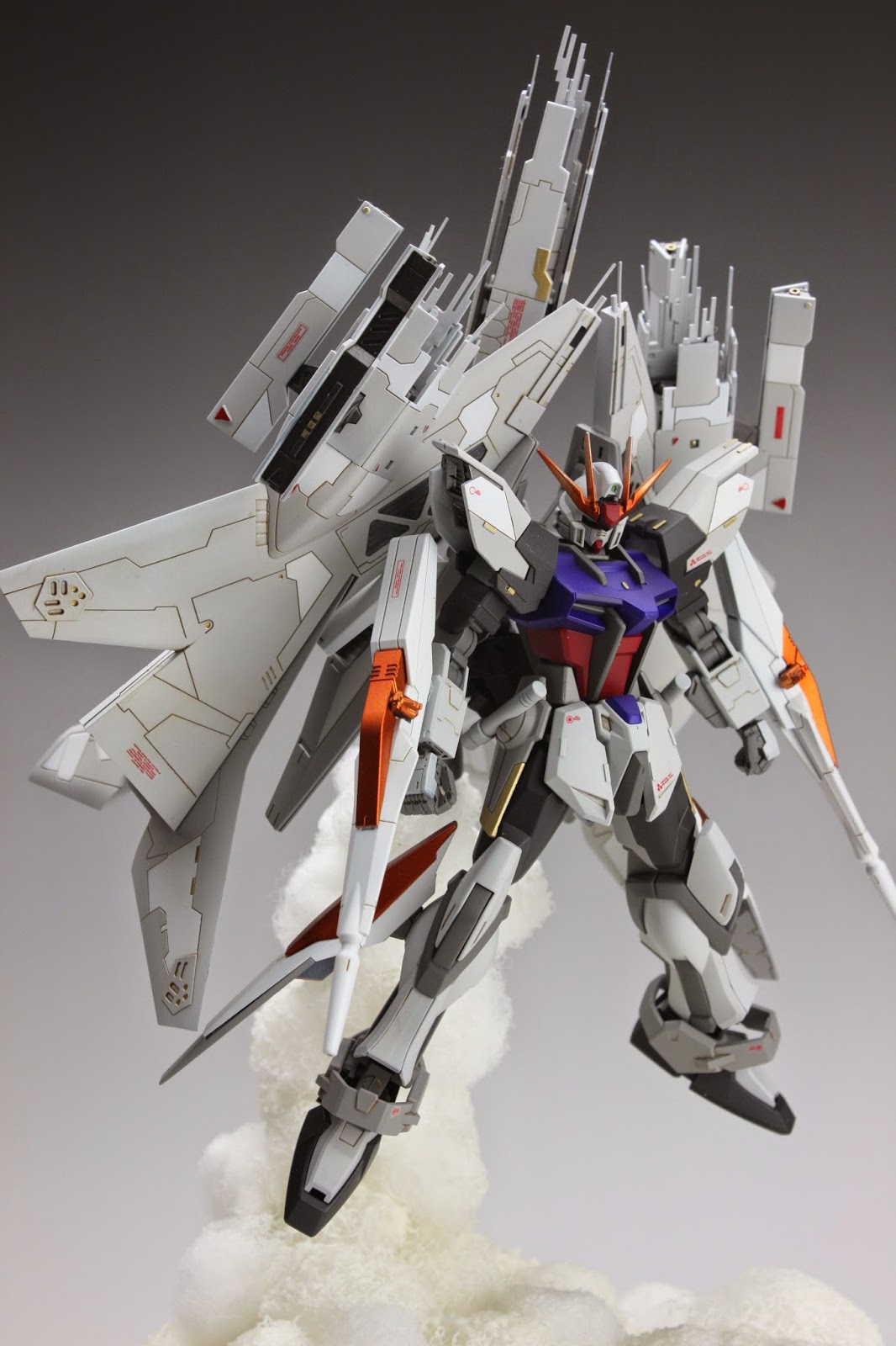 Custom Build: HGBF 1/144 Build Strike Gundam Full Package "Custom Back ...