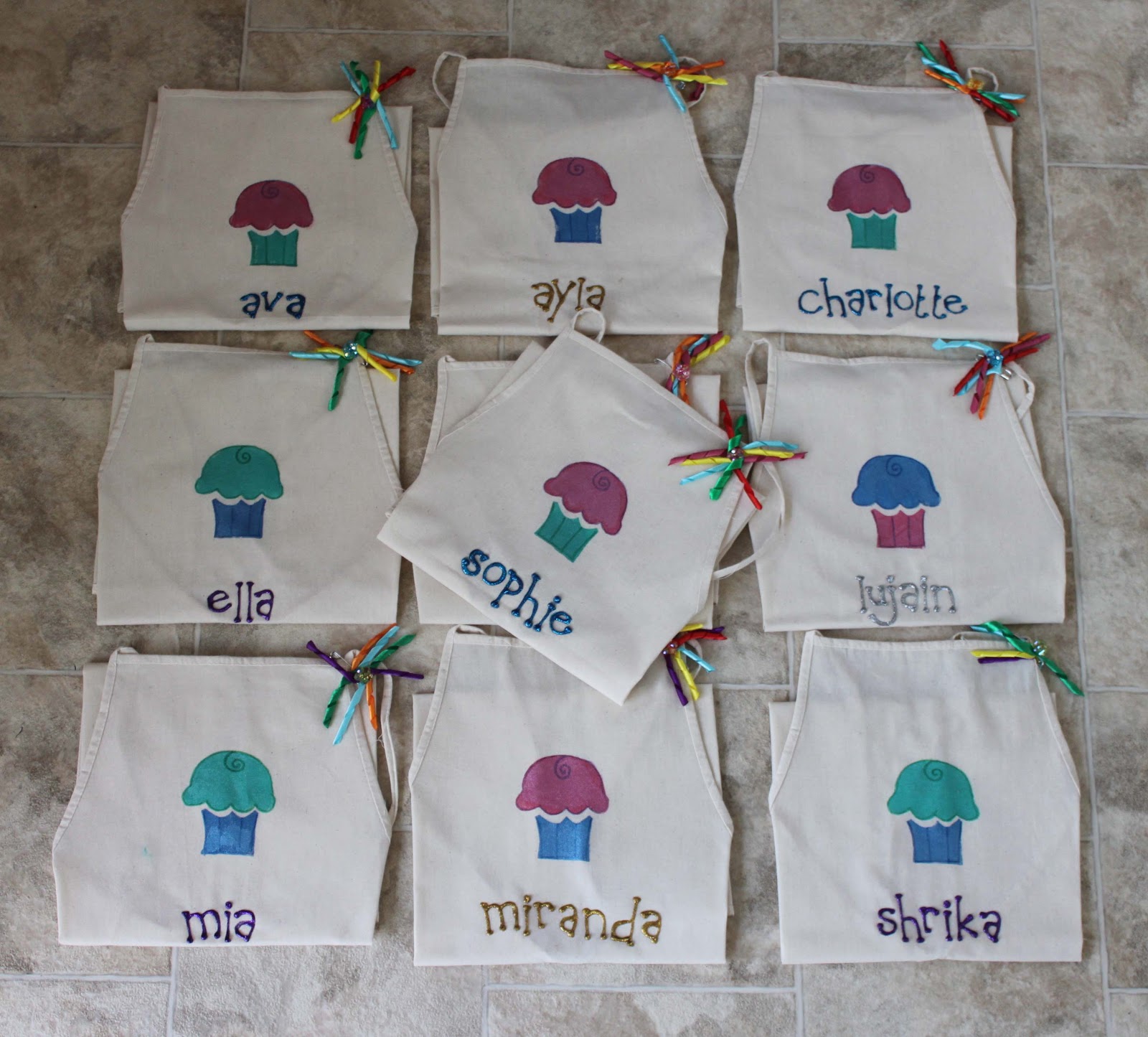 Snowballs in Summer: Cupcake birthday party - personalised aprons