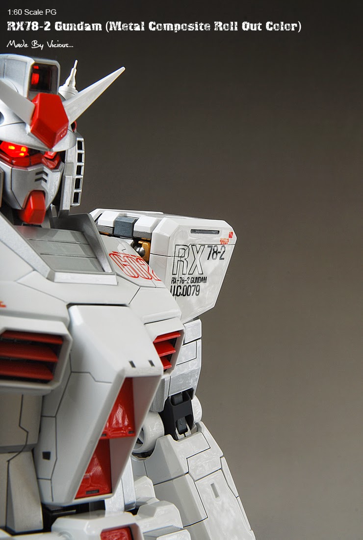 Custom Build: PG 1/60 RX-78-2 Gundam "Metal Composite Roll Out Color"