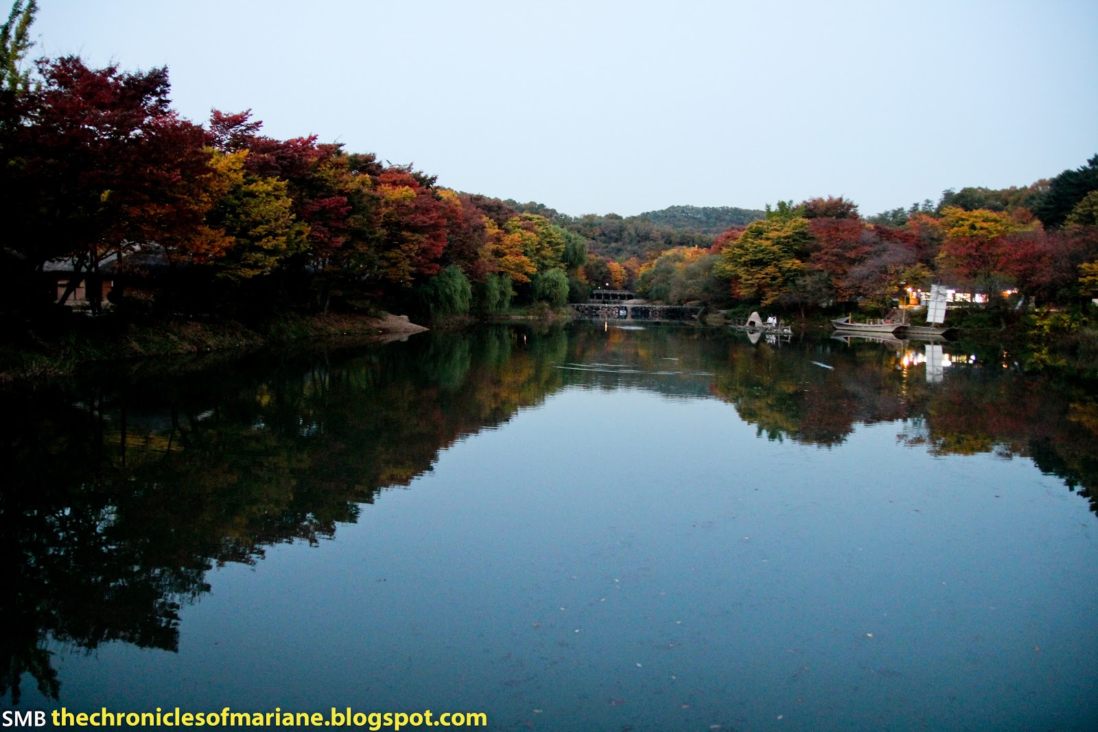 Suwon Hwaseong Fortress and Korean Folk Village, Yongin, Gyeonggi-do ...
