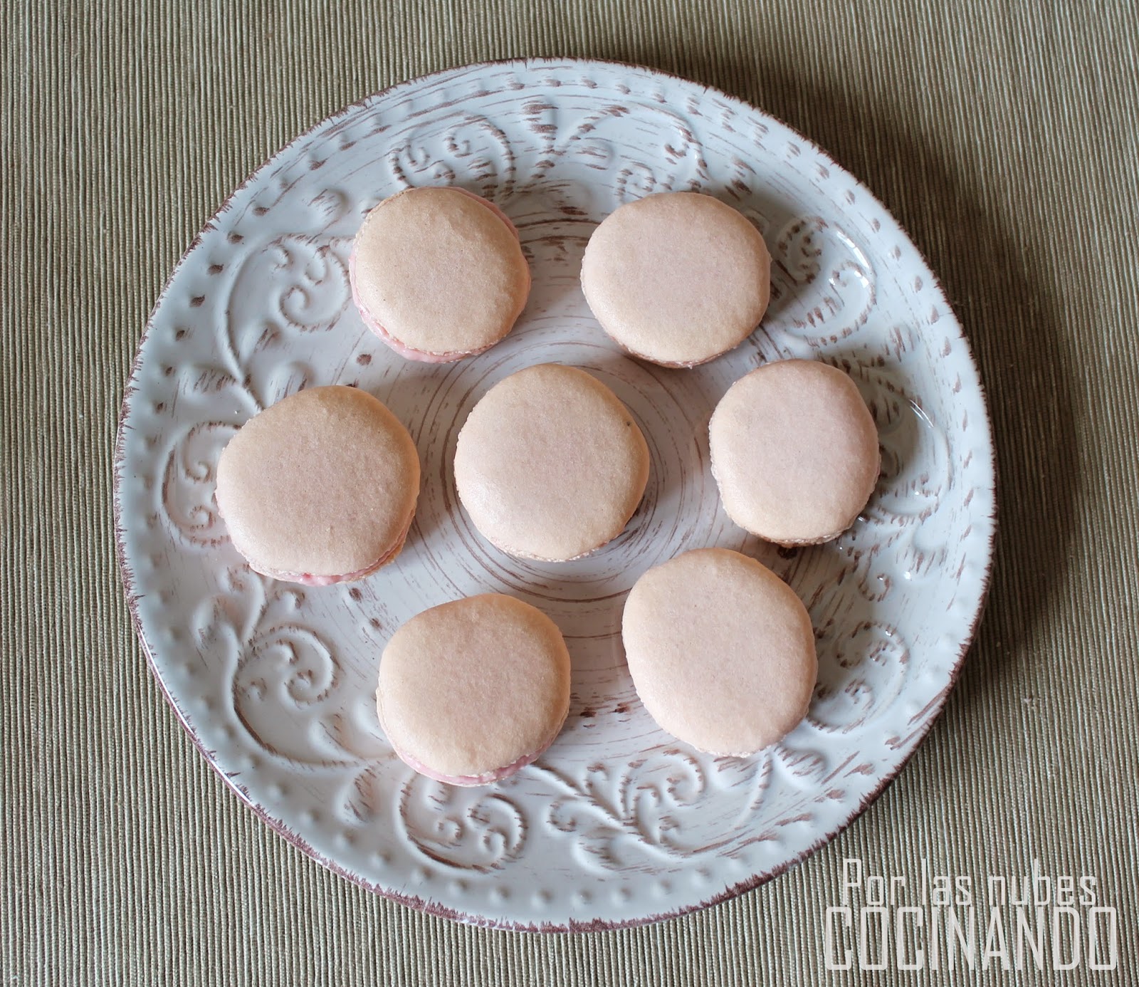 Por las nubes cocinando: Macarons de fresa para el Día de la Madre