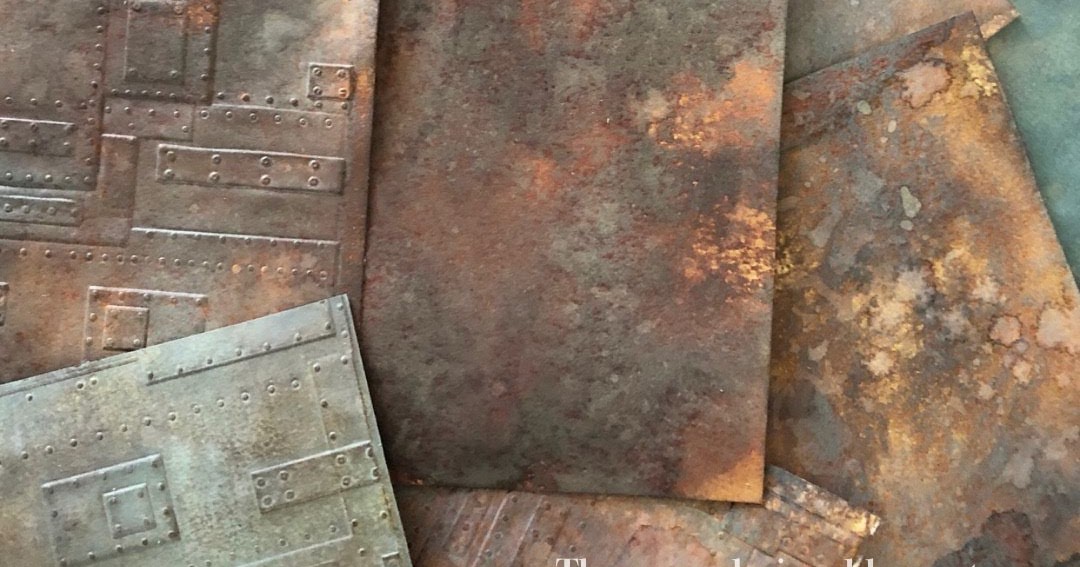The Papered Soiree: Rust Backgrounds with Distress Oxides