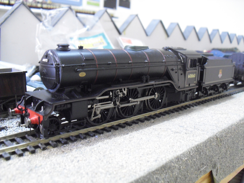 THE BRITISH RAILWAY STORIES LTD: "Some Bachmann V2 bashing..."