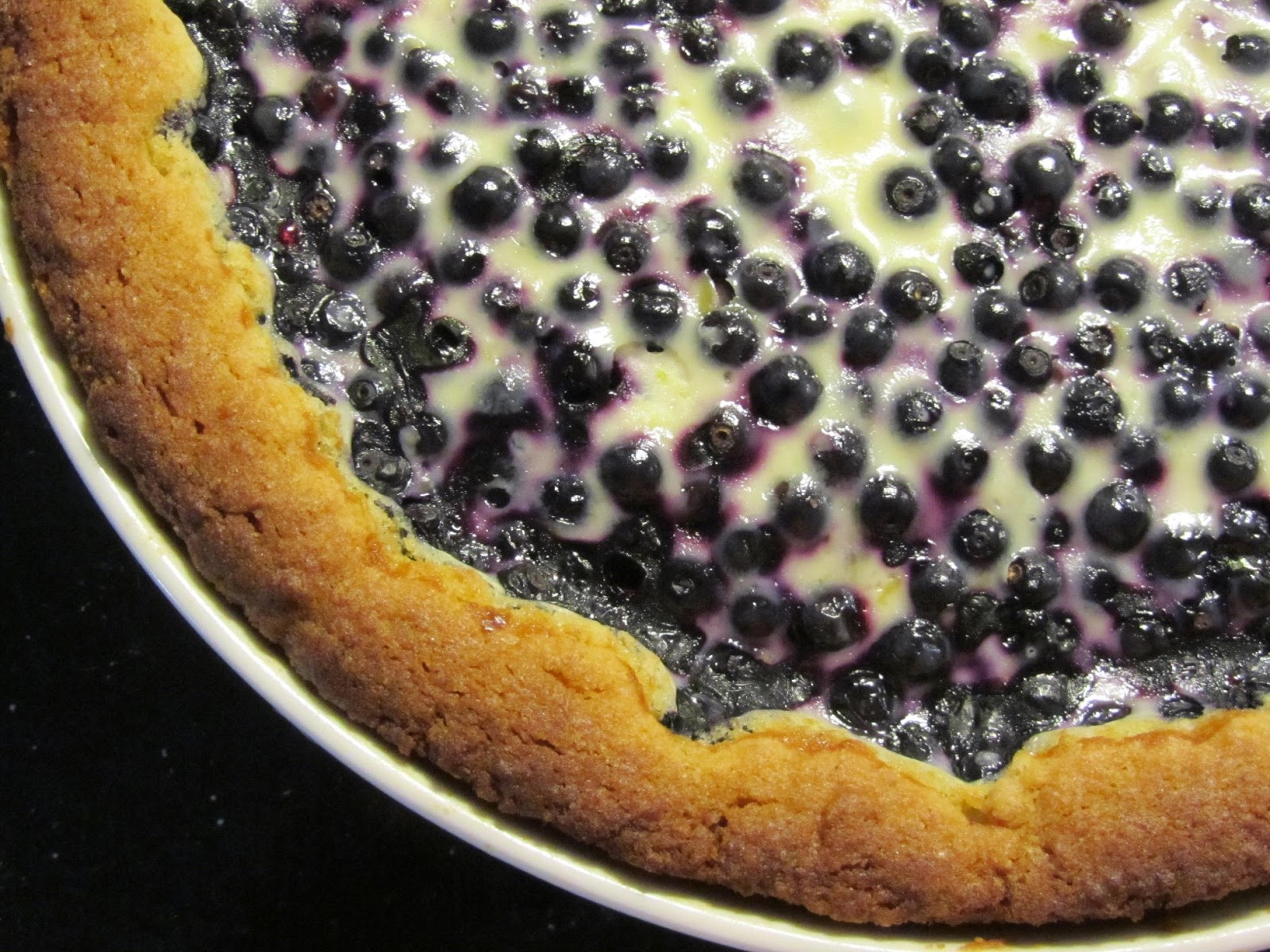 epätrendikäs ruokablogi: Mummon mustikkapiirakka on klassikko