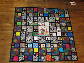 Linda Big D: my beatles quilt top is finally done