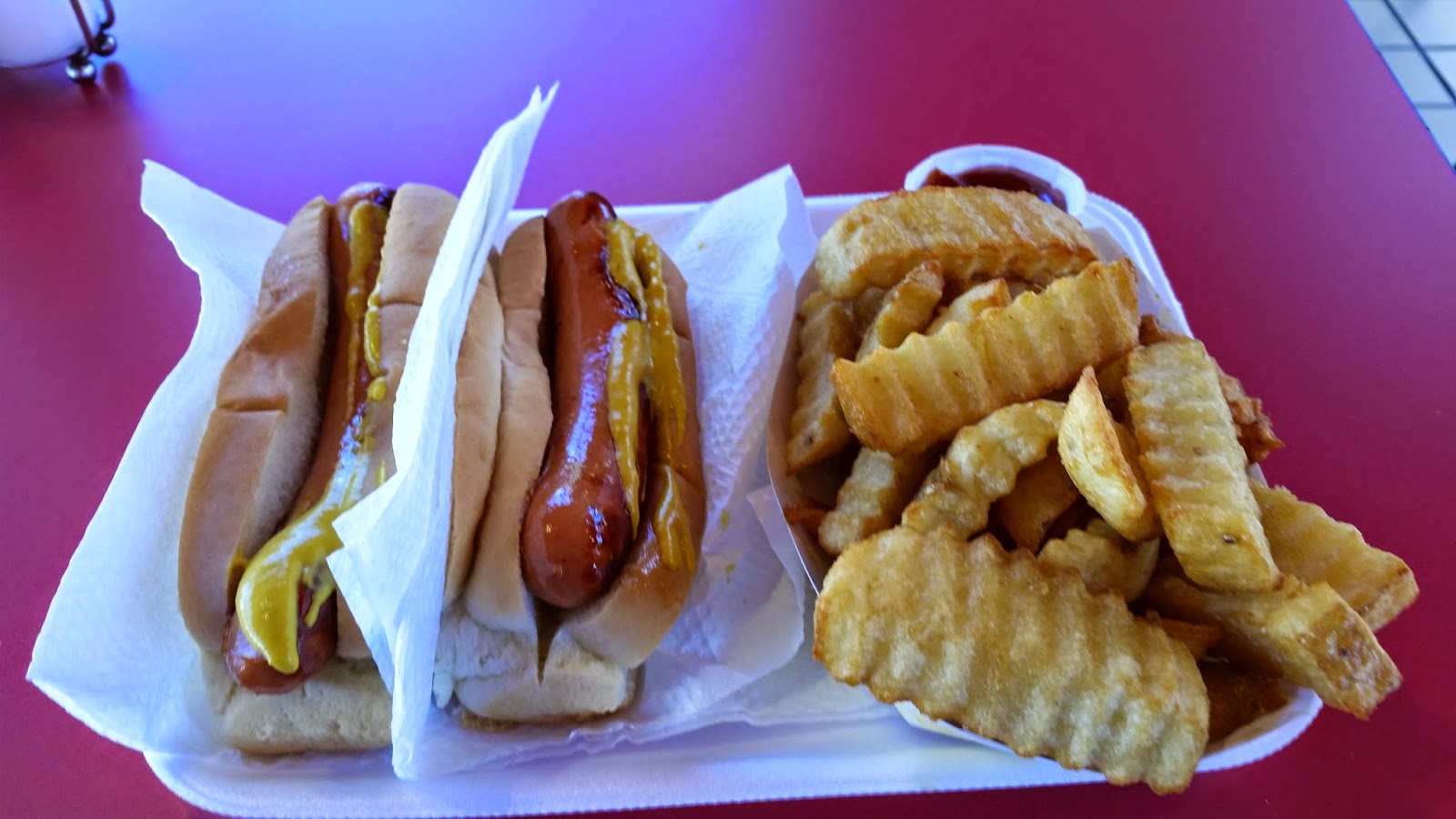 Hot Dogs of Maine: Hott Dogg House