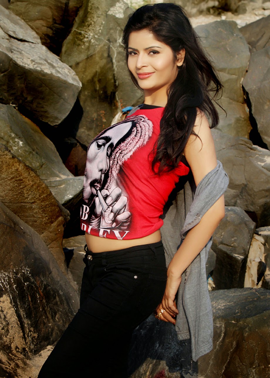 Glamour World - South India: Gehana Vasisth Hot Photoshoot Stills.