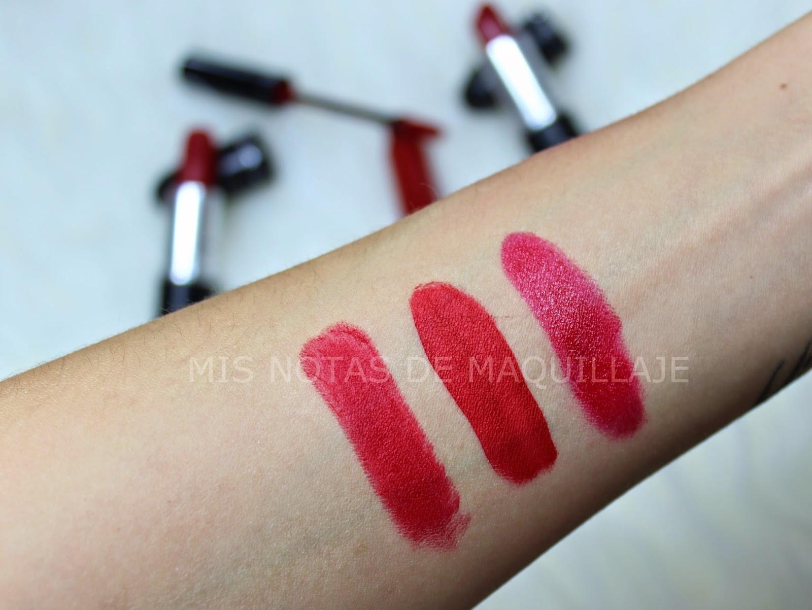 Mis notas de maquillaje...: TOP 3 LABIALES ROJOS FAVORITOS