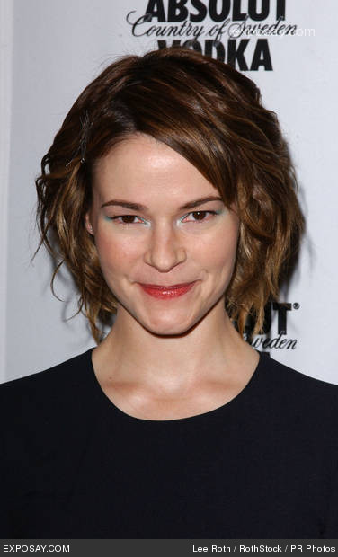 Claire Celebrity: Leisha Hailey