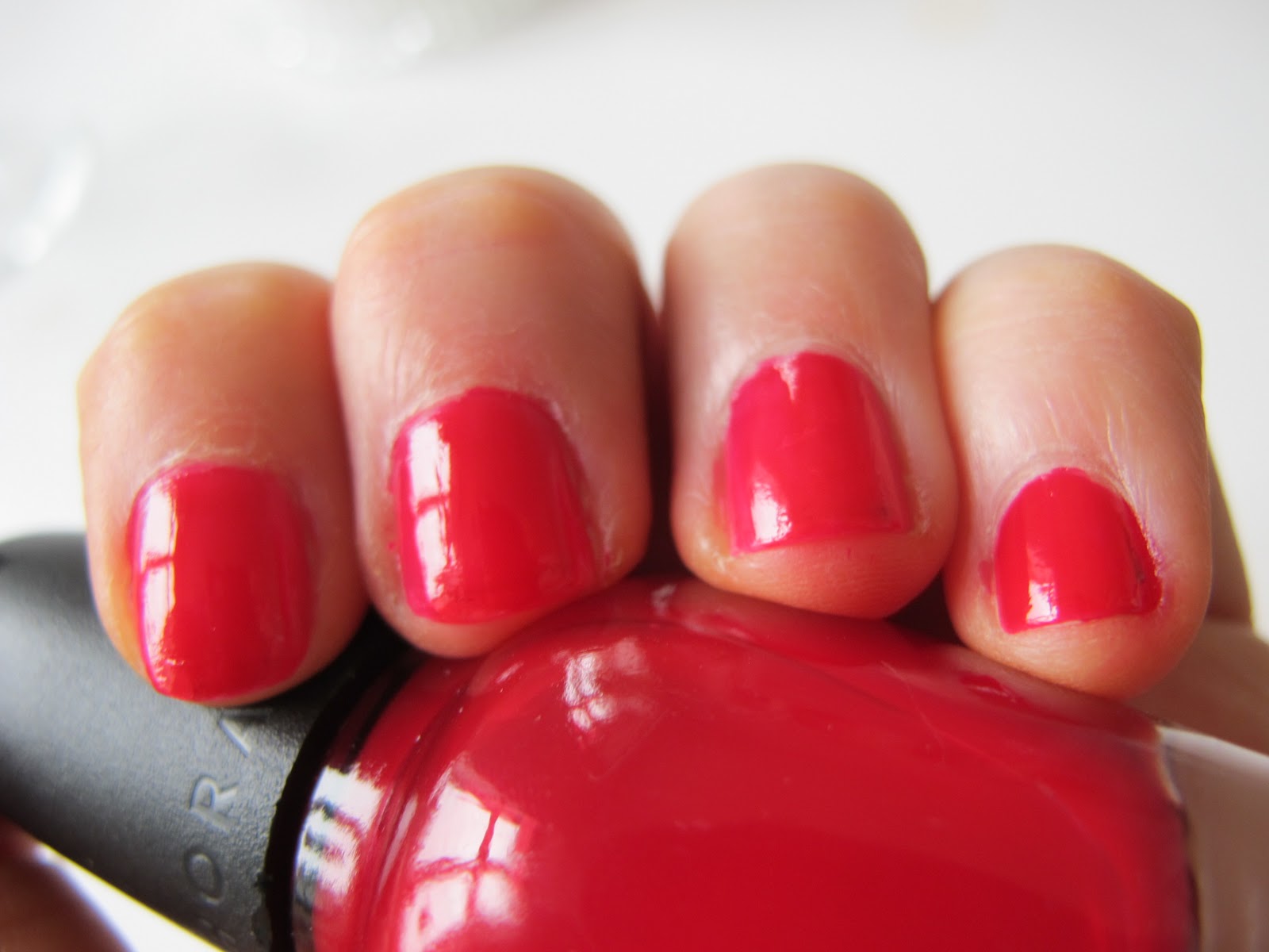 Fine negler: OPI- An Cherry on top