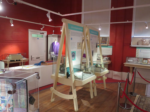 Macclesfield Silk Museum - Britain All Over Travel Guide