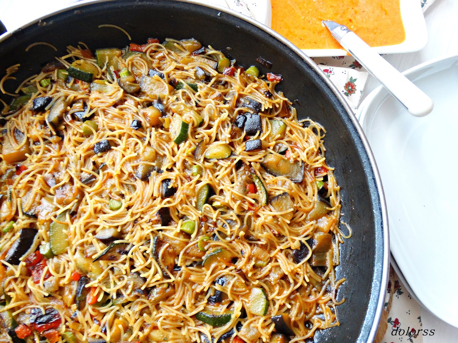 Blog de cuina de la dolorss: Fideos integrales a la cazuela con ...