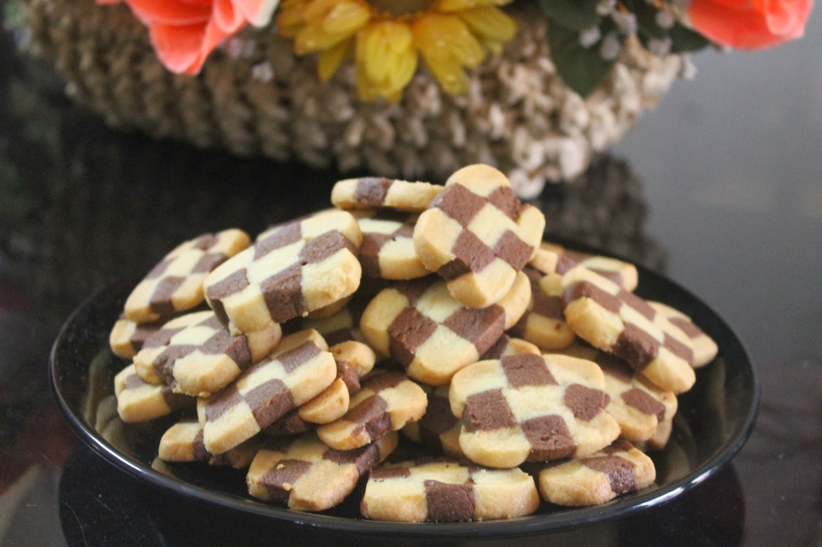 Femi's Kitchen: CHECKER BOARD COOKIES