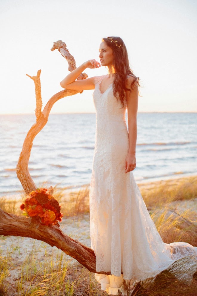 A Stunning Fall Bridal Portrait This Thanksgiving - Belle The Magazine
