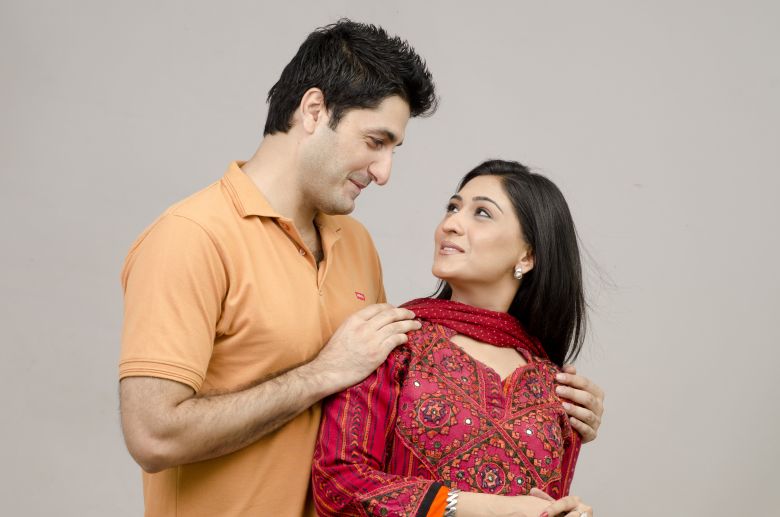 Bari Apa (Hum TV Drama Serial) Synopsis & Pictures