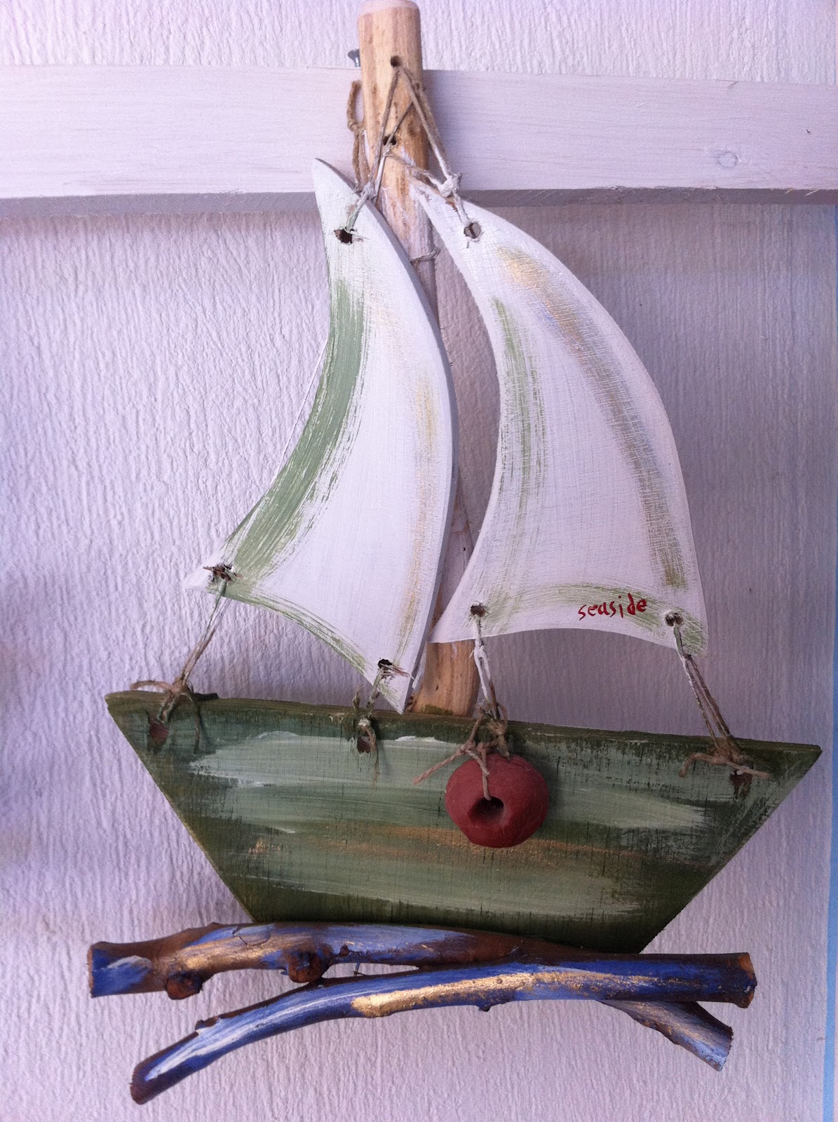 seaside mykonos furniture: Διαφορα καραβακια σκαλιστα ψαρια, βαρκουλες ...