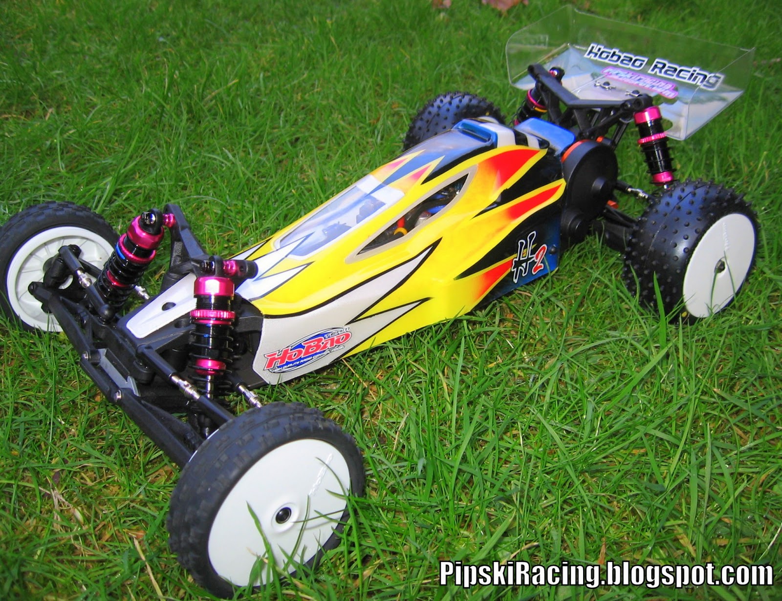 Pipski Racing: Hobao Hyper H2 Build . . Part 2