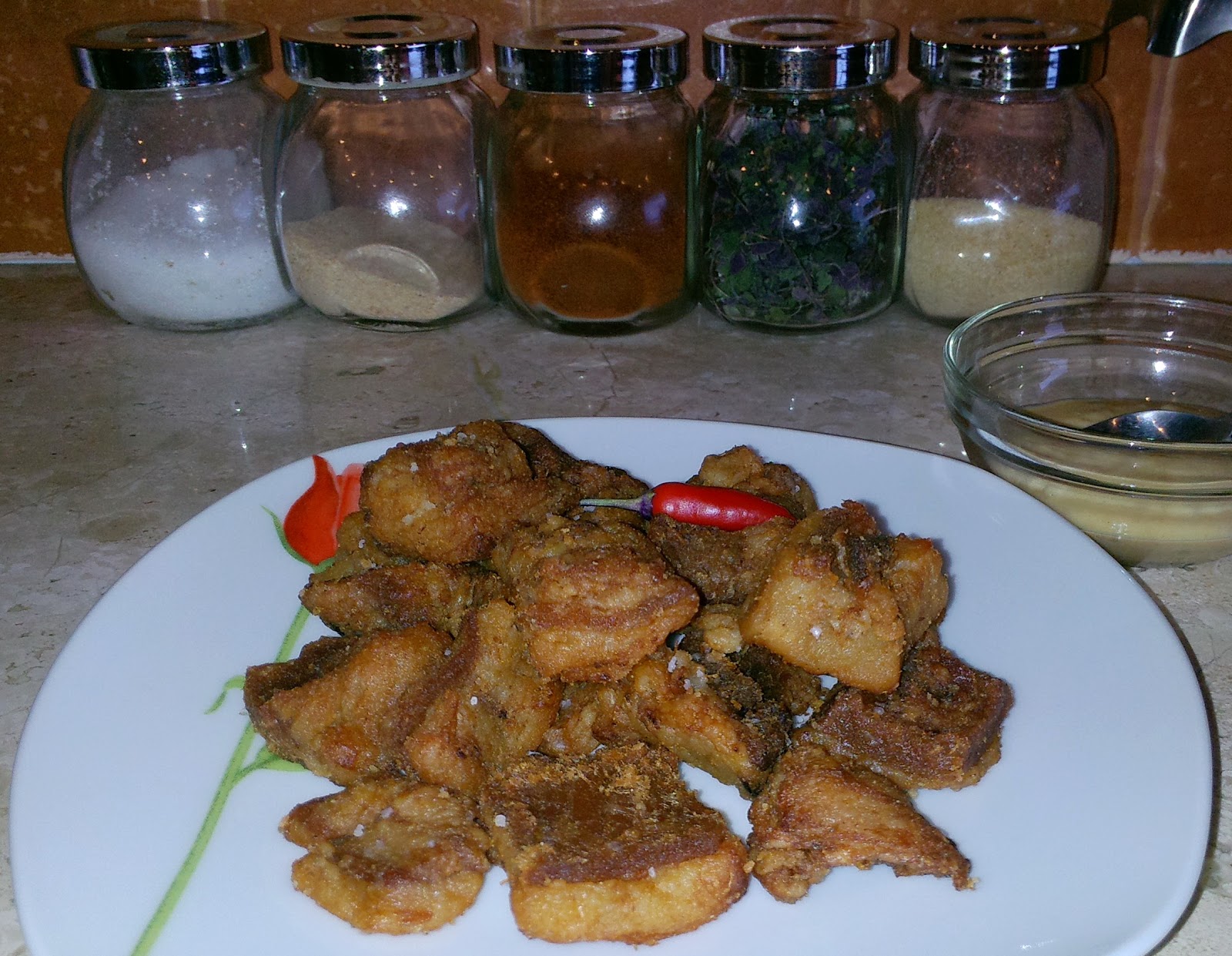 Aici, doar gustul conteaza.....: JUMARI si TOPIREA UNTURII