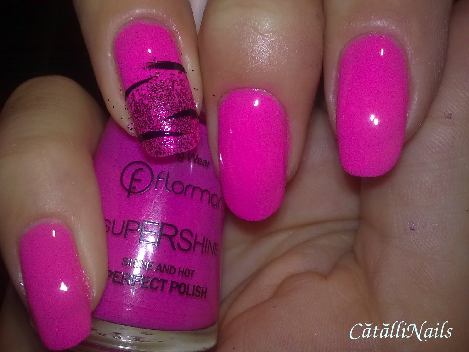 CătălliNails: Lac pentru unghii roz de la Flormar