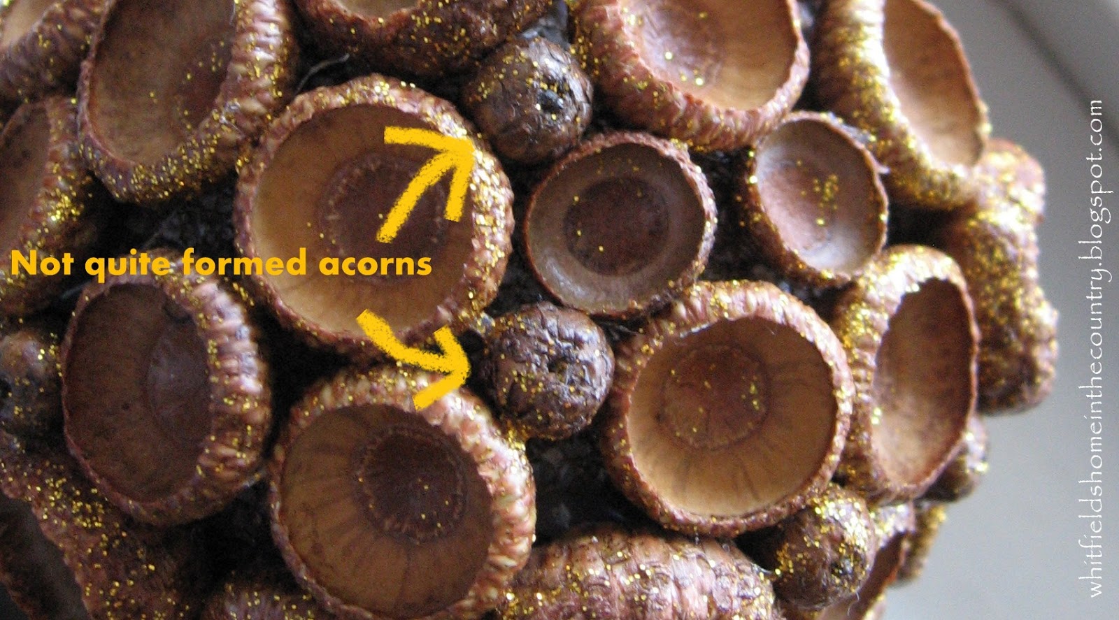 ~ Whitfield's Home ♥ In The Country ~: DIY - Pretty Acorn Ornament