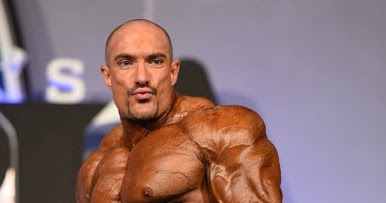 world bodybuilders pictures: italy bodybuilder Fabio Petruio