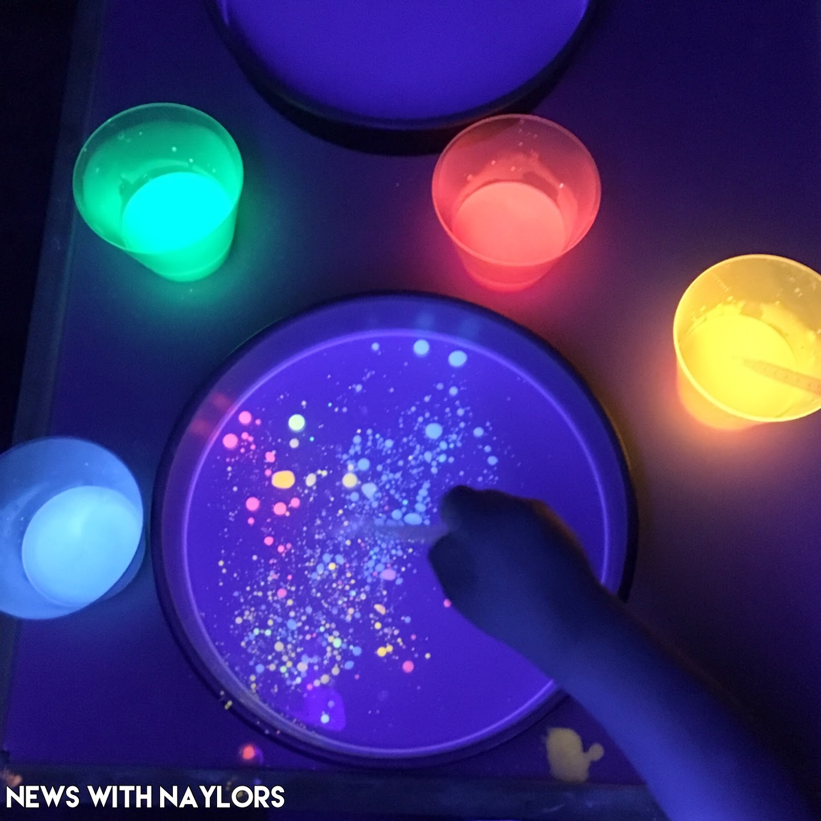 Oil & Glowing Water Science Experiment