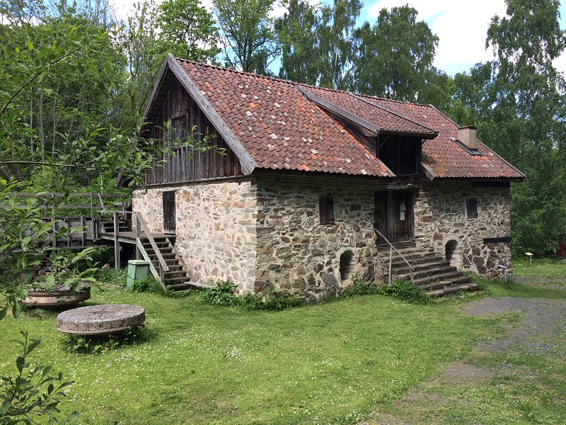 Mina fotostunder: Vägen till gamla kvarnen