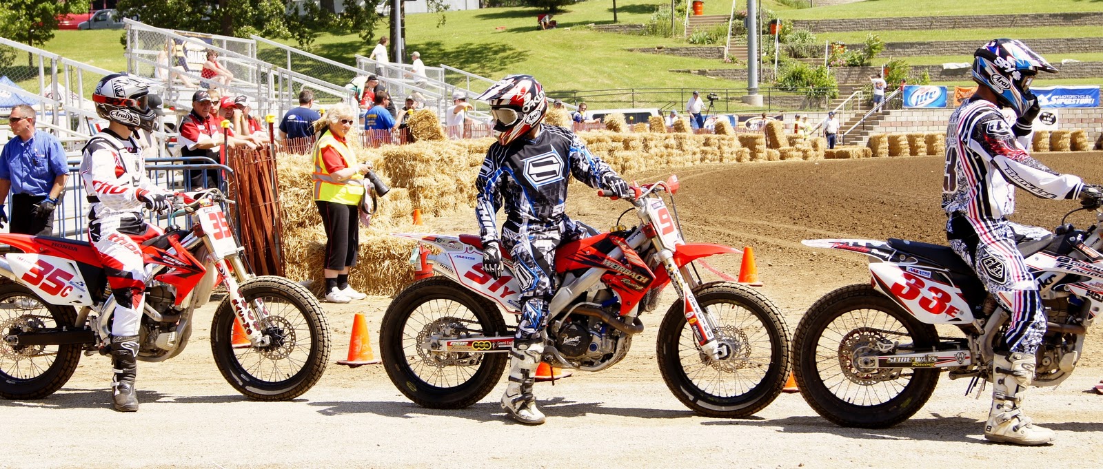 Stu's Shots R Us: AMA Flat Track: Mikey Martin, 2011 AMA Pro Motorcycle ...