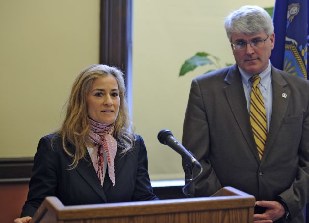 COURTBEAT: NYCOURTS- NEW YORK AND U.S. COURT CORRUPTION: Ellen Biben ...