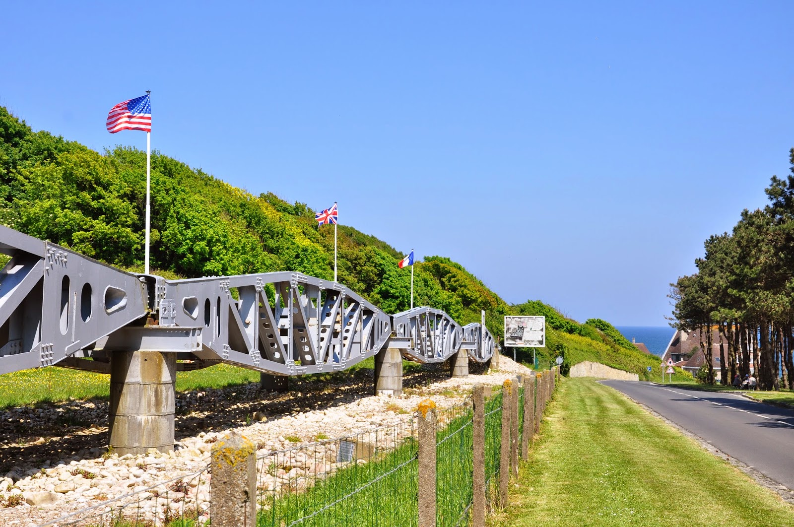 De Vierville sur mer à Isigny sur mer par la Pointe du Hoc