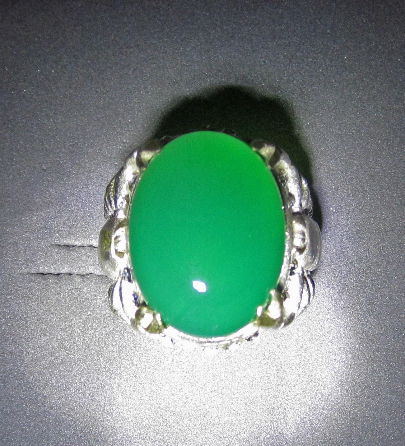 Ciri Batu Topaz Hijau Asli