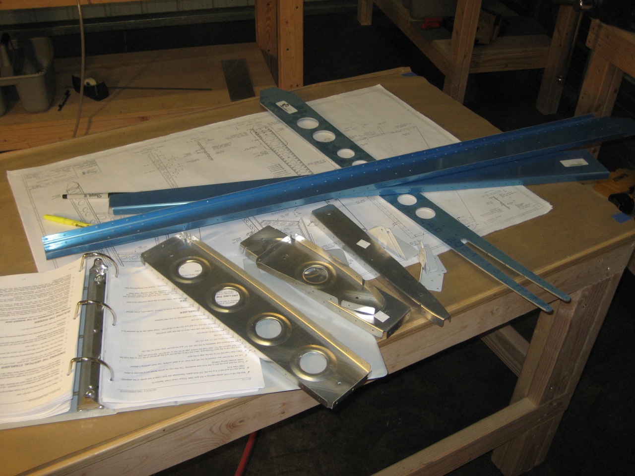 Christopher RV7 Construction: vertical stabilizer