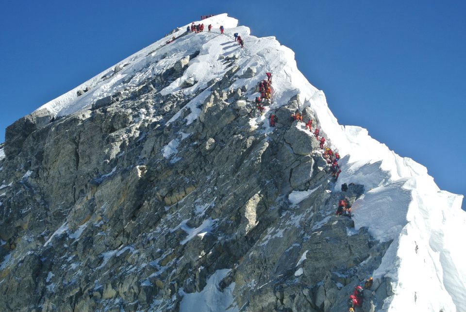 ESCALADAS y ASCENSIONES: Mariano Galvan. Después del Everest.