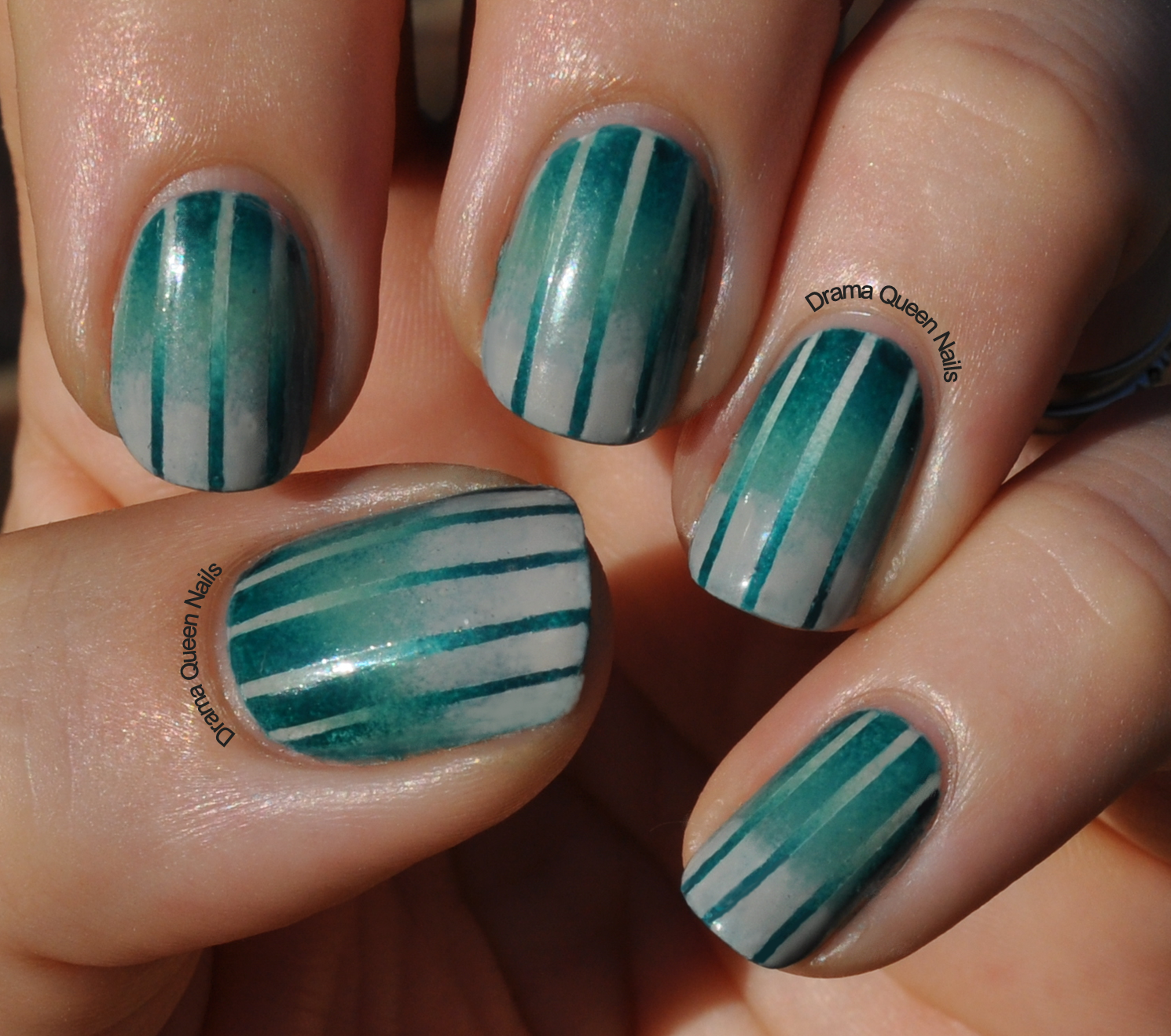Drama Queen Nails Reverse Gradient For bestietwinnails Drama Queen Nails Reverse Gradient For bestietwinnails