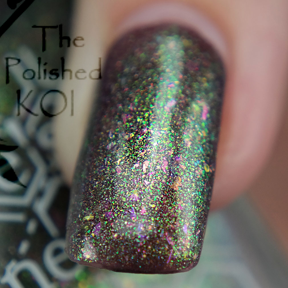 The Polished KOI: Bee's Knees Lacquer - A Court of Thorns and Roses; Part 1