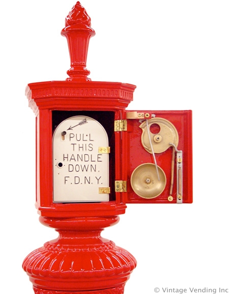 Queens Crap: Call boxes are here to stay