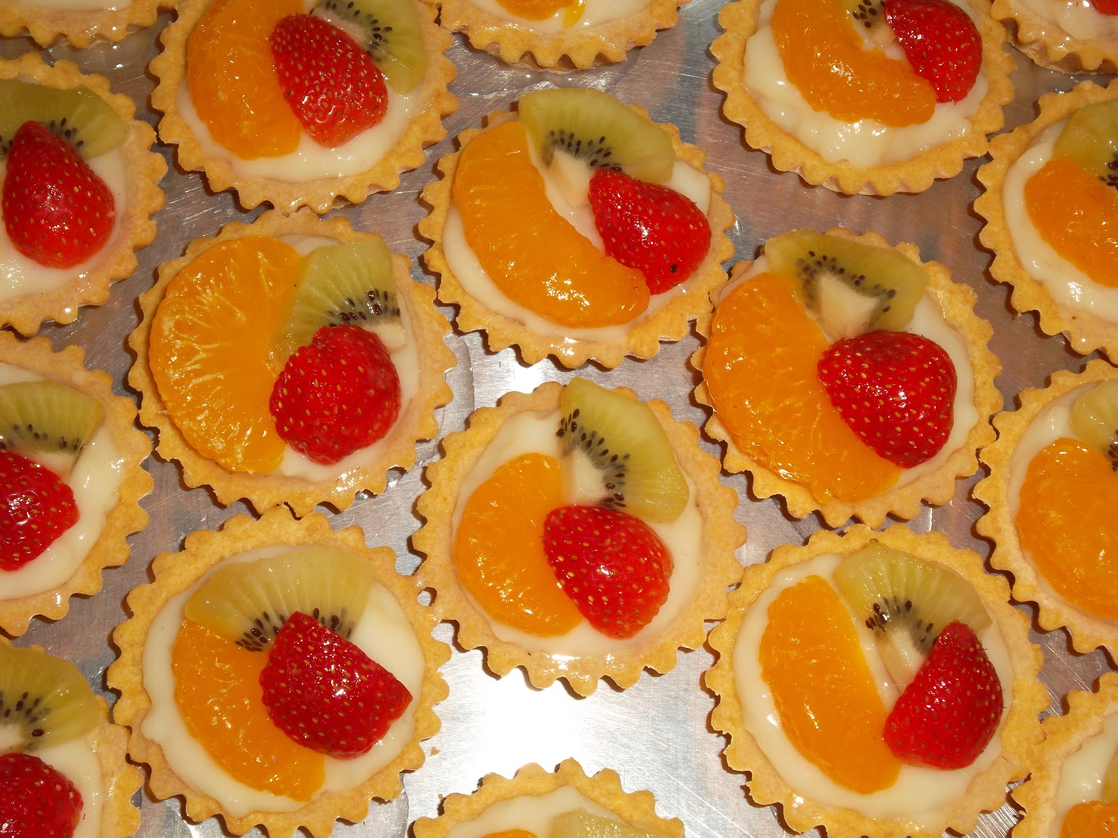 SAJIAN DAPUR KITA: ANEKA SNACK BOX & JAJANAN PASAR