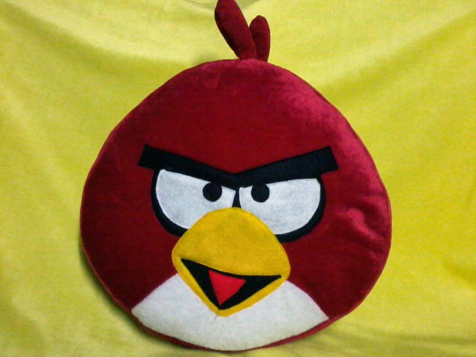 BANTAL KARAKTER ANGRY BIRD MERAH | JollyPaw