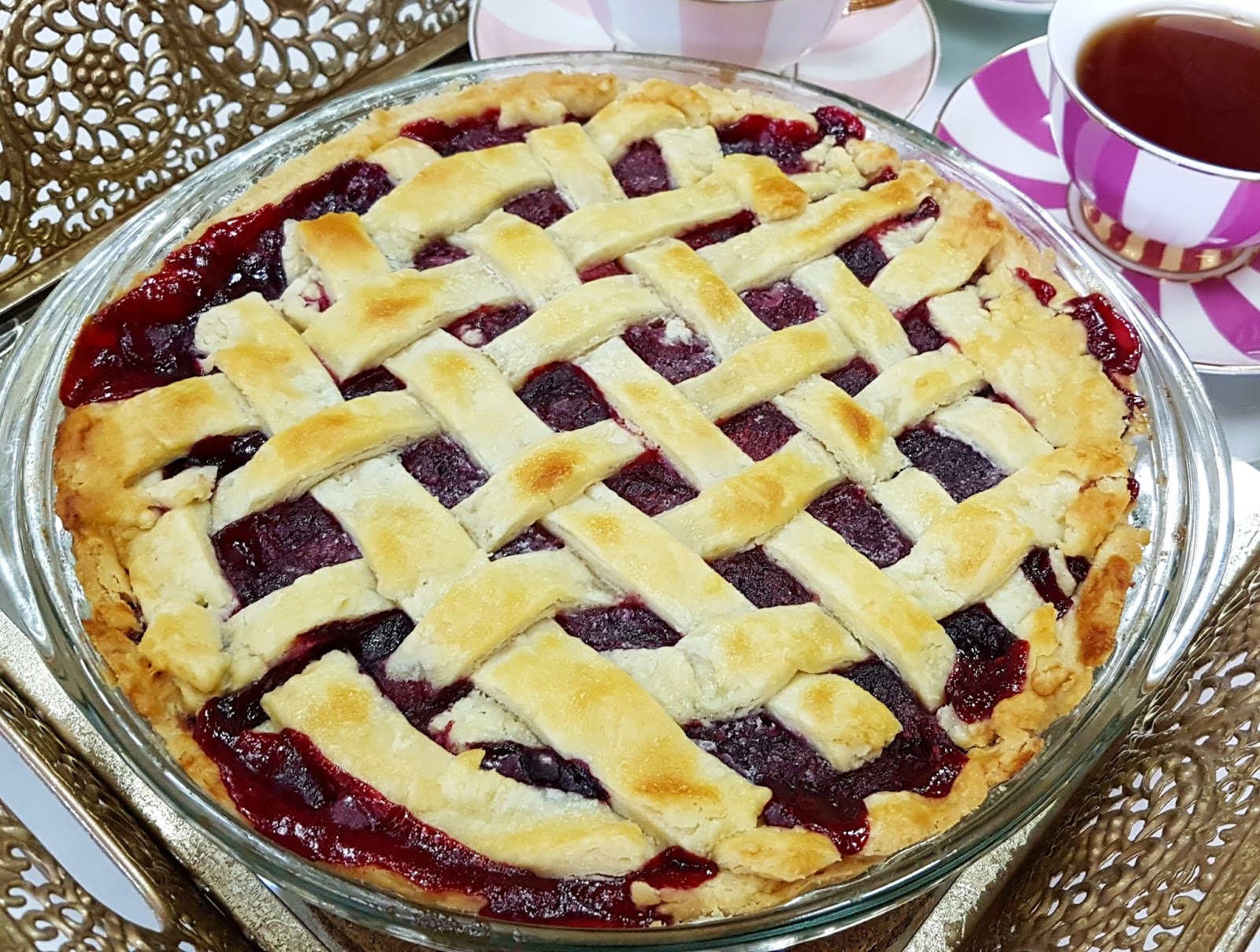 Maryam's Culinary Wonders: 1214. Baked Raspberry Pie
