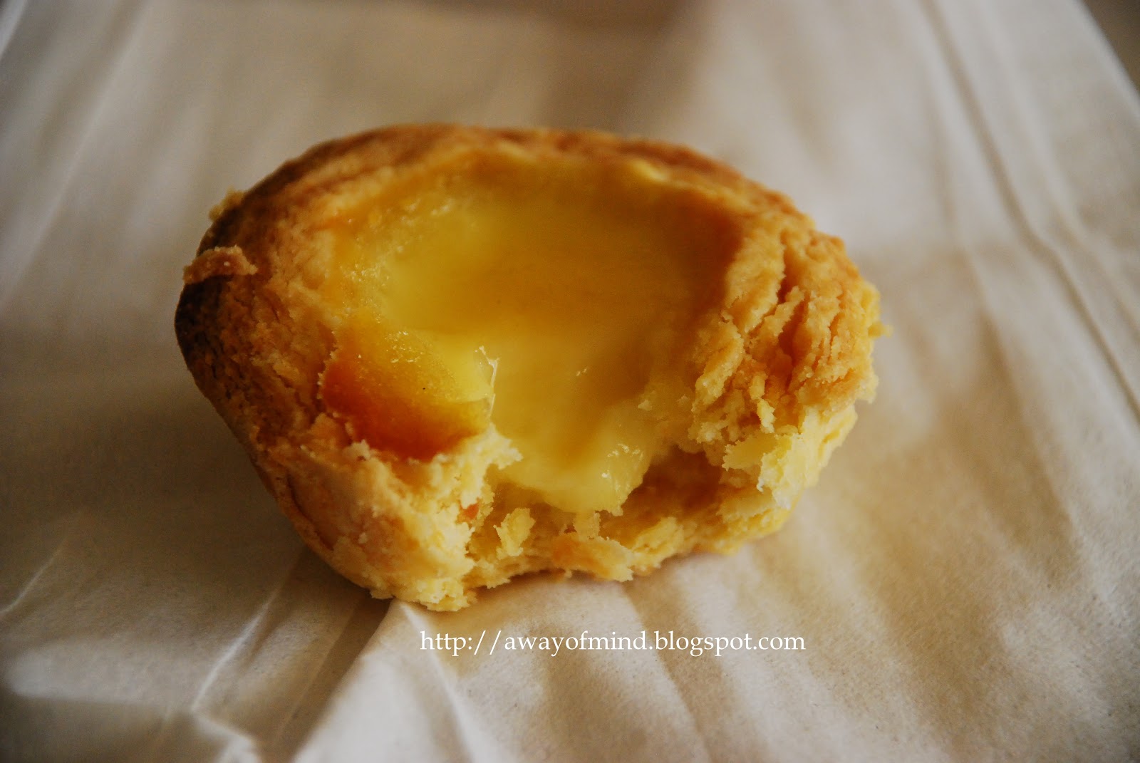 Awayofmind Bakery House: Hong Kong Flaky Egg Tarts 酥皮蛋塔