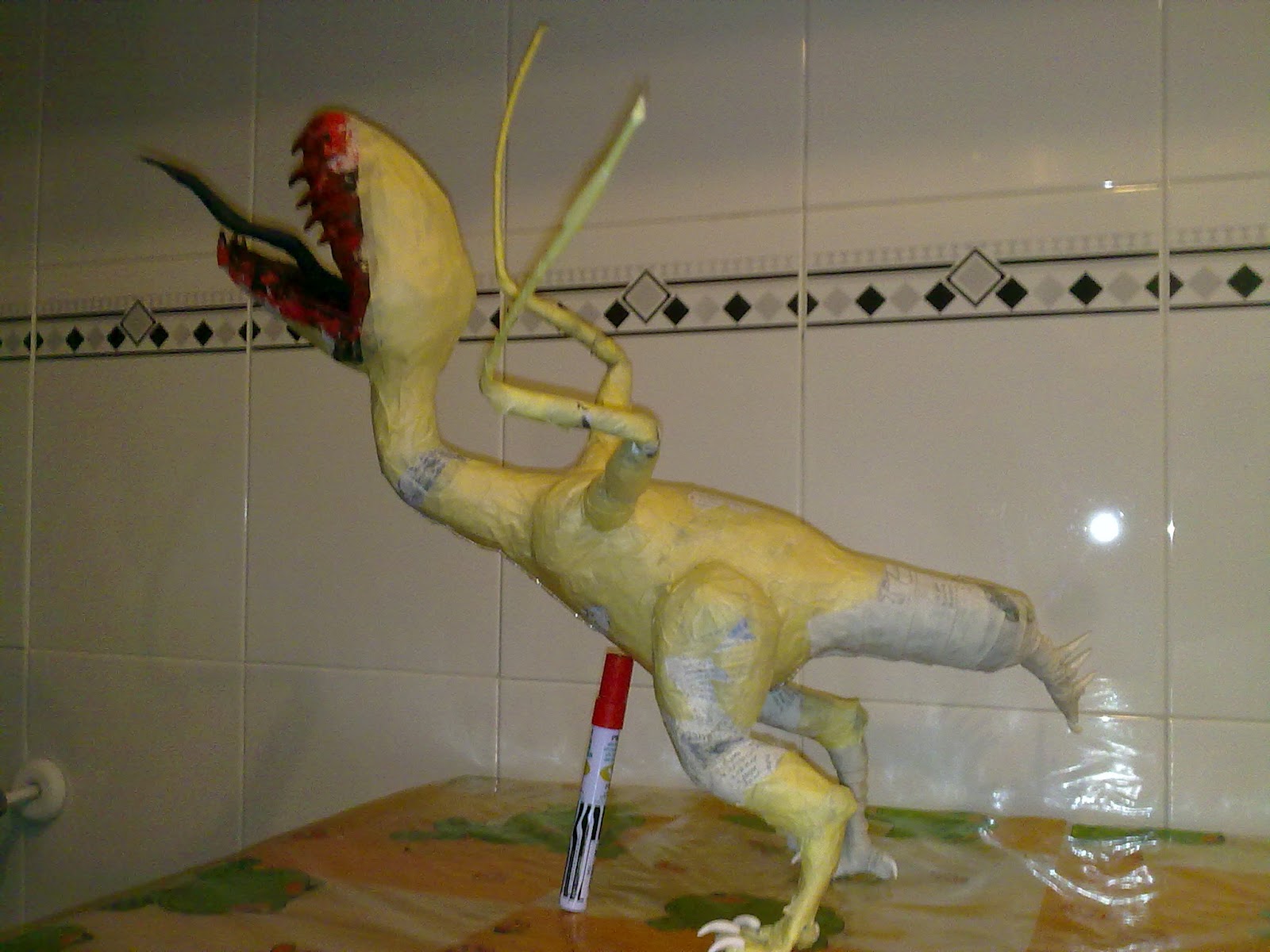 Dr. Ignatius & Prof. Manex Monster Parade: The Chickensaurus experience.