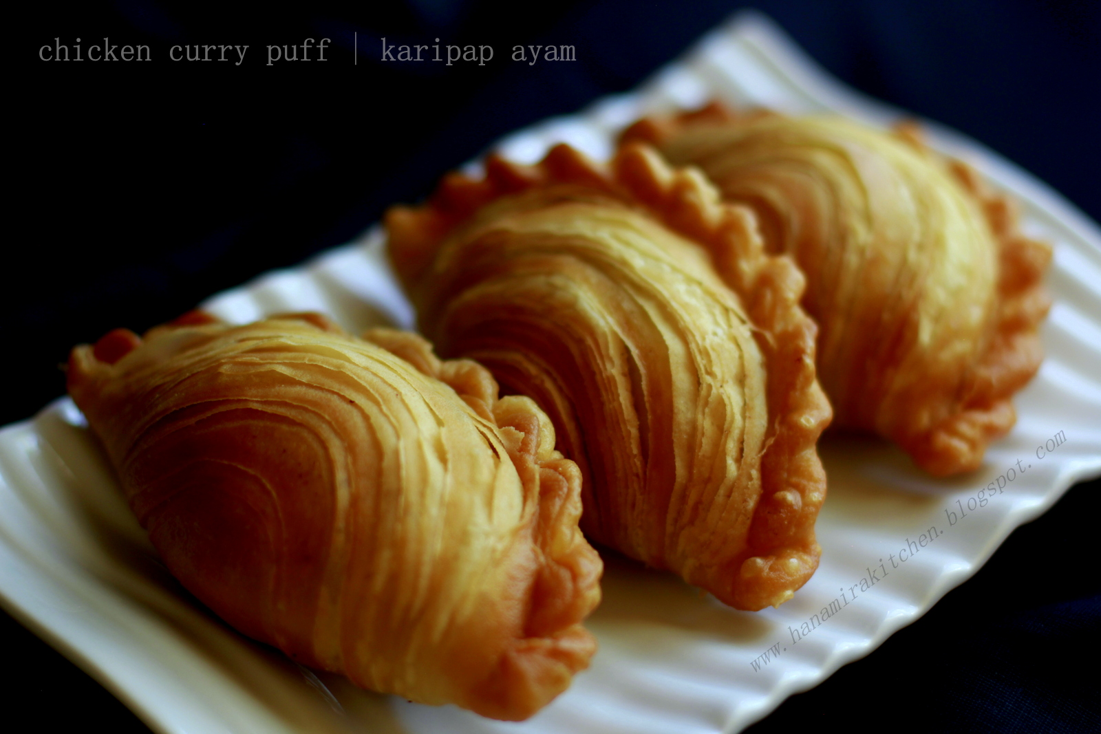 KARIPAP AYAM (CHICKEN CURRY PUFF) | Hanamira Kitchen