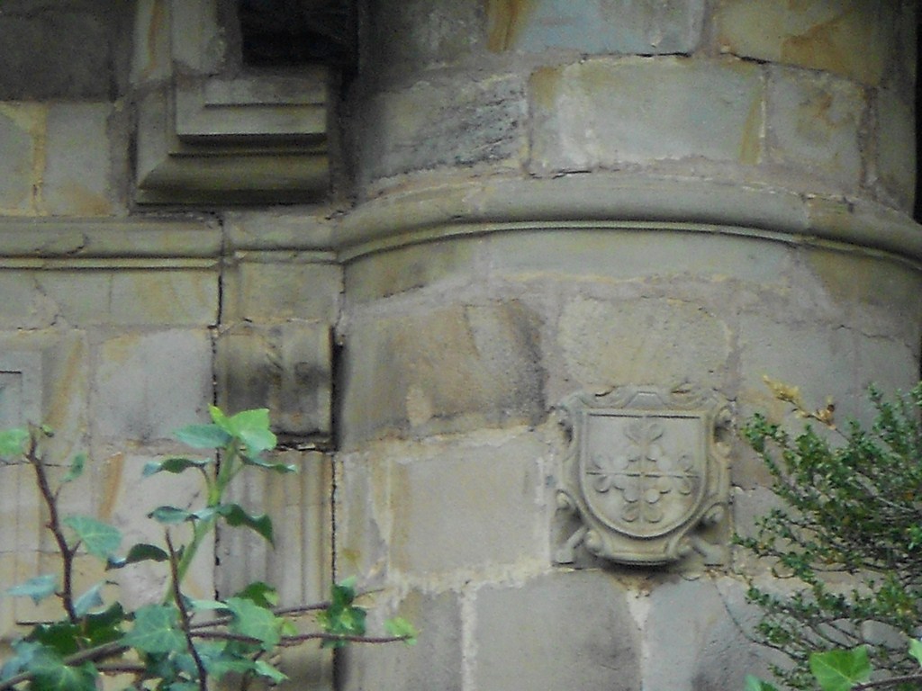 ARTE CON HISTORIA ESCUDOS: CASTILLO PEDROSO.CORVERA DE TORANZO.CANTABRIA