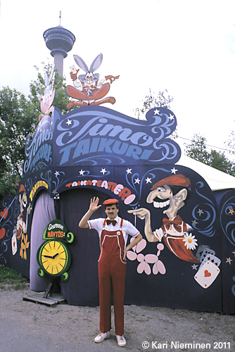 Sirkusteltta: Timo Kulmakko