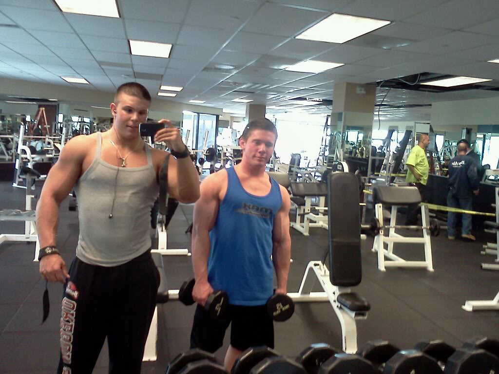 the beauty of male muscle: Bostin