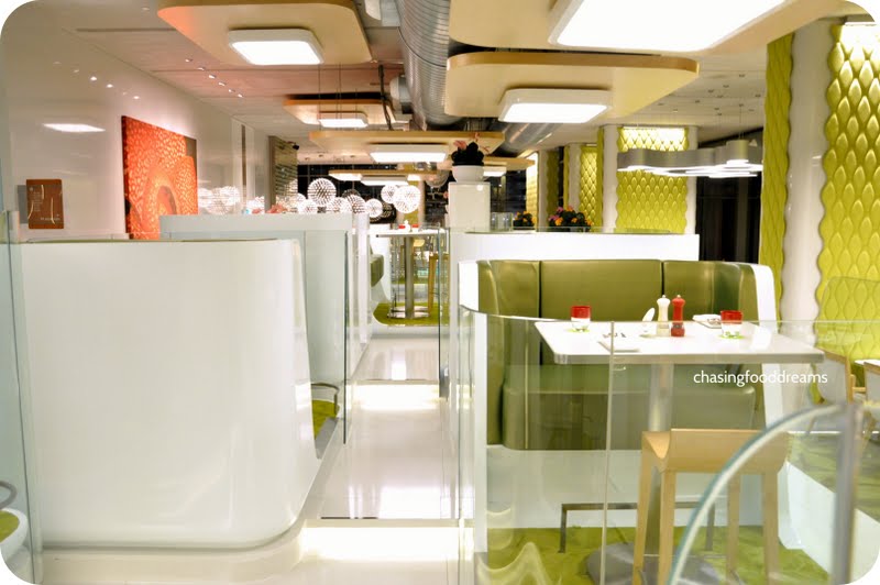 CHASING FOOD DREAMS: NOOK, Aloft Kuala Lumpur Sentral: A Futuristic ...